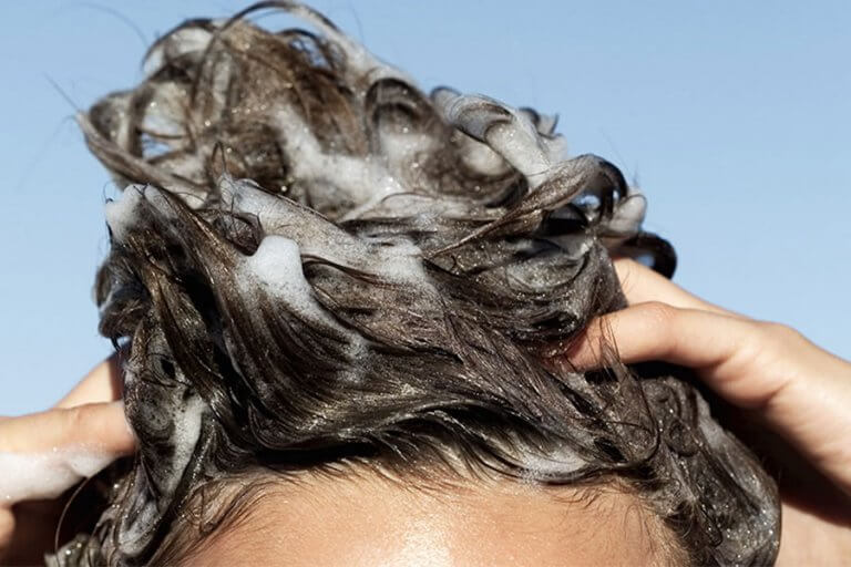 Caderea Parului - Ghid Complet de Tratament si Preventie